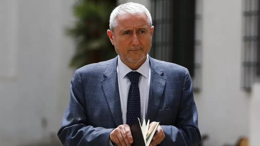 Aldo Valle llega al gabinete tras reciente derrota política