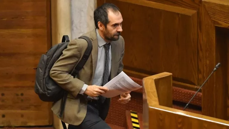 Nicolás Grau: FEN, Londres y críticas a su gestión fiscal